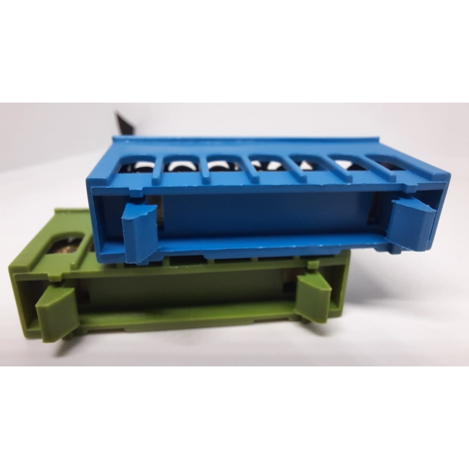 Set cleme bloc terminal barete pentru impamantare si nul albastra si ...