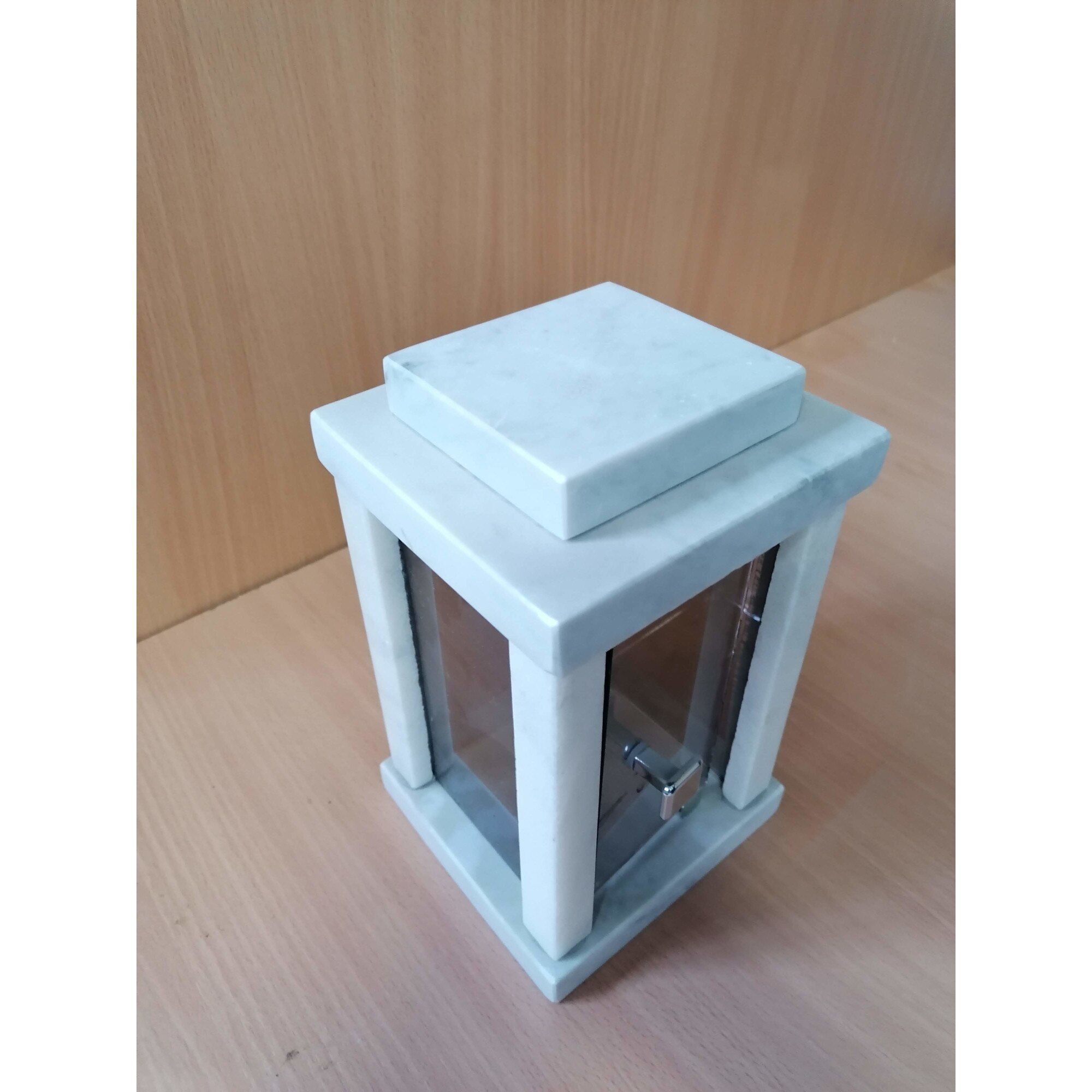 Felinar Marmura Alba, 13 x 14 x 23 cm - eMAG.ro