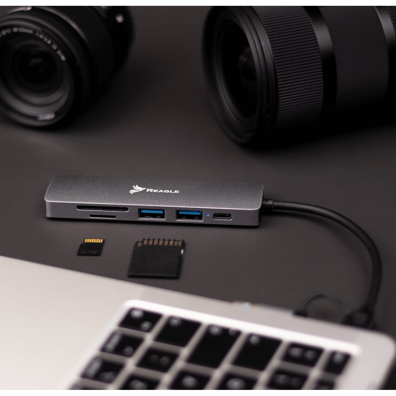 Adaptor HUB USB 3.2 Gen1 activ 4 porturi splitter de port USB Reagle ...