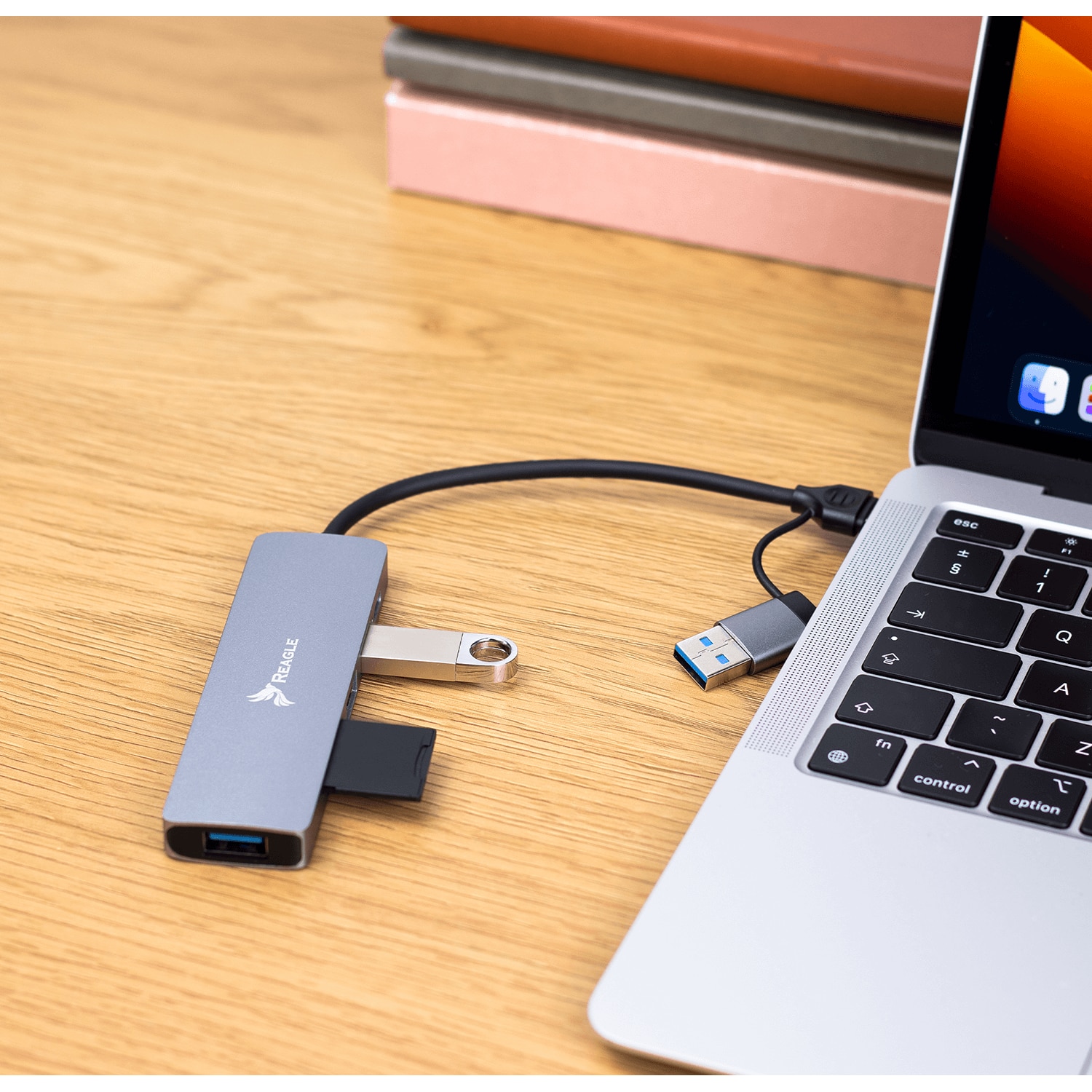 Aktív USB 3.2 Gen1 HUB adapter 4 portos Reagle USB port elosztó - eMAG.hu