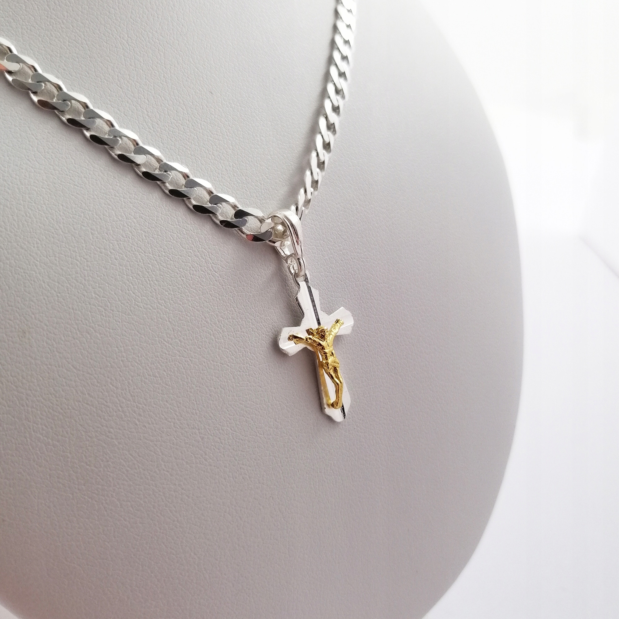 Lant cu cruce pentru barbati, Golden-Celebrity, Argint, Argintiu - eMAG.ro