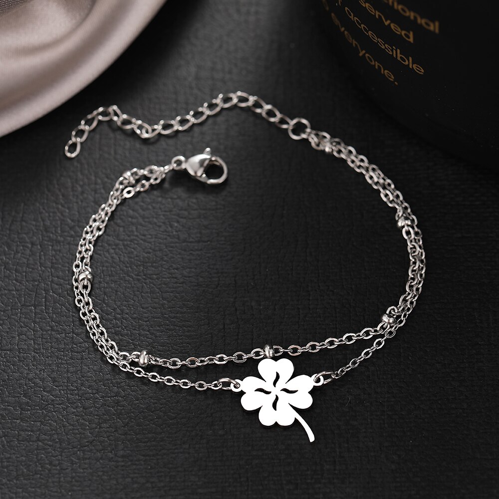 Bratara dama, model dublat cu accesorii bilute, tematica lucky charm ...