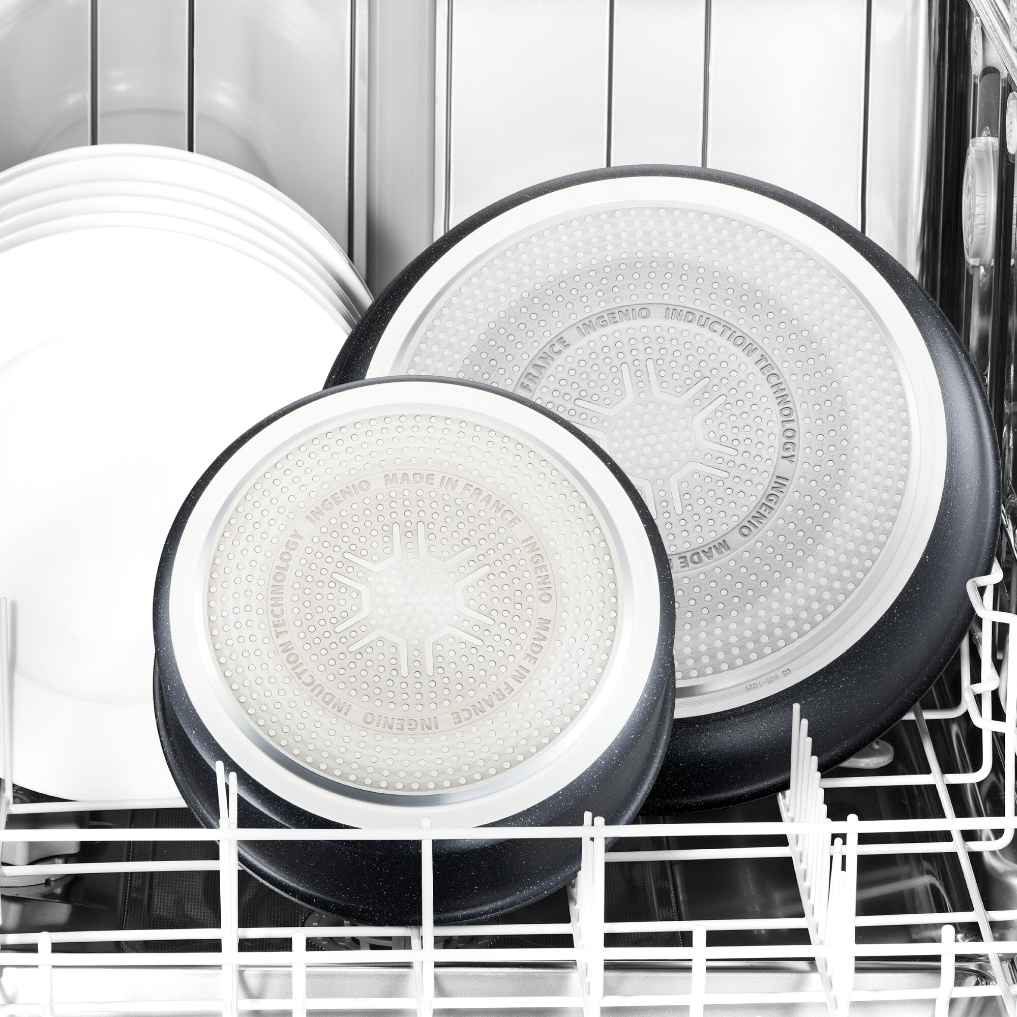 Set 3 piese Tefal Ingenio Black Stone, tigaie 24/28 cm, maner detasabil, invelis antiaderent ...