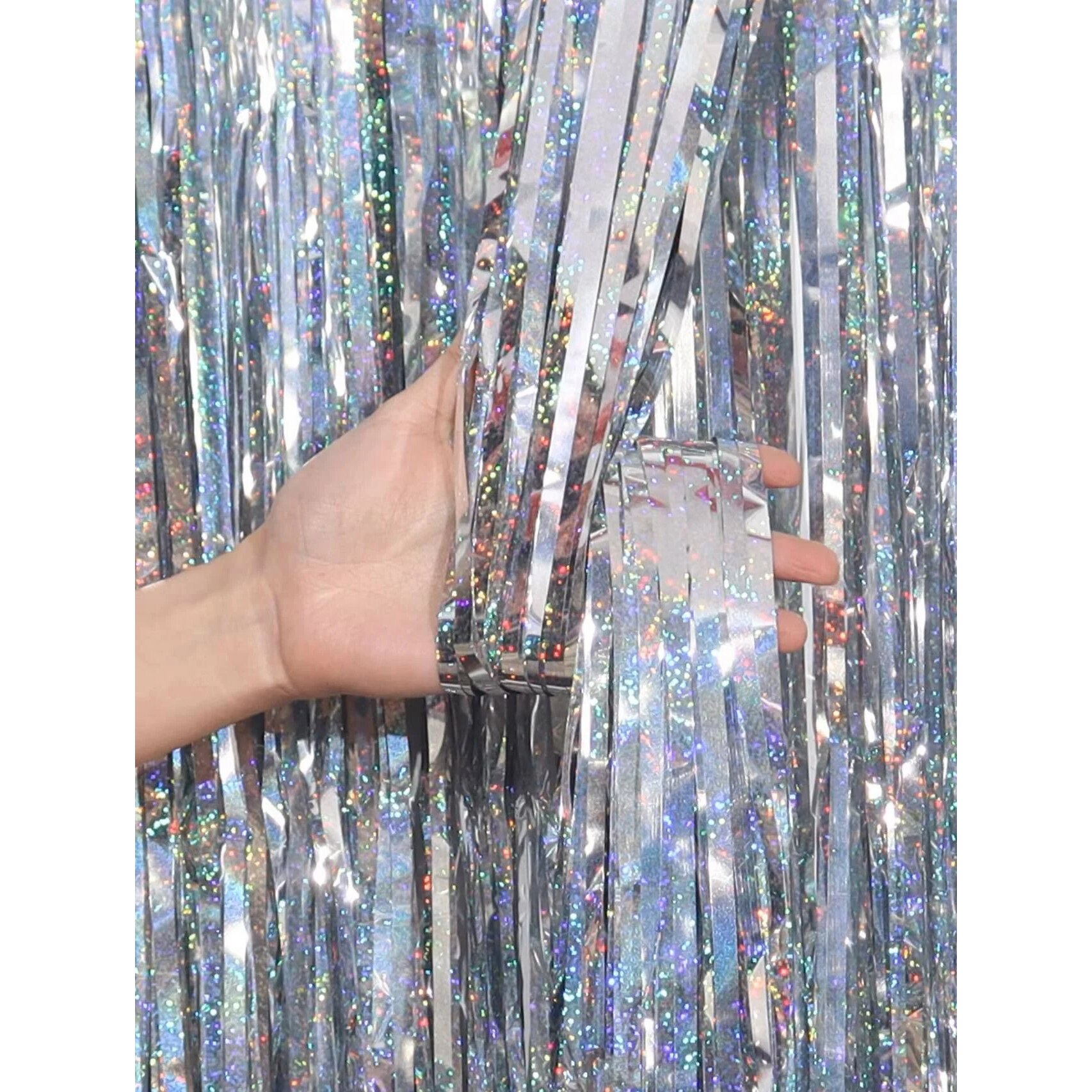 Set 2 bucati perdea decorativa, It's Party Time, din folie Argintiu Glitter pentru petreceri ...