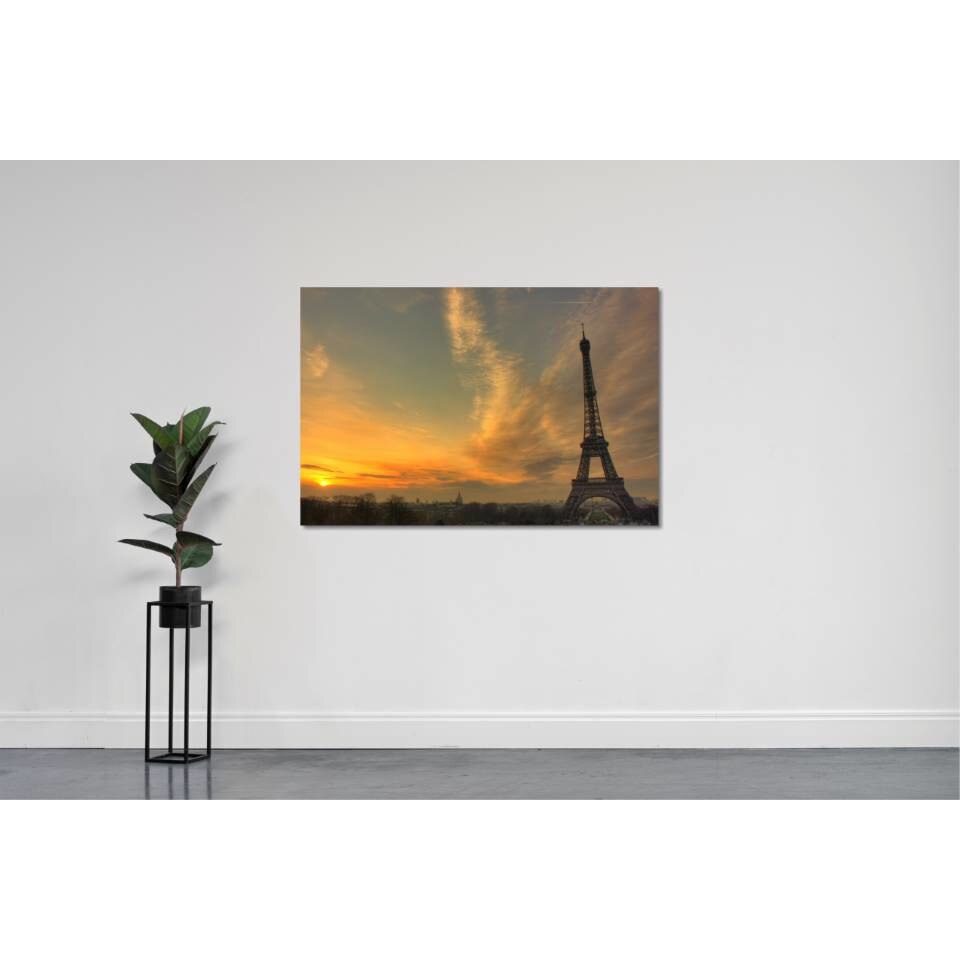 Sticker - Turnul Eiffel La Rasarit, 70x120 cm - eMAG.ro