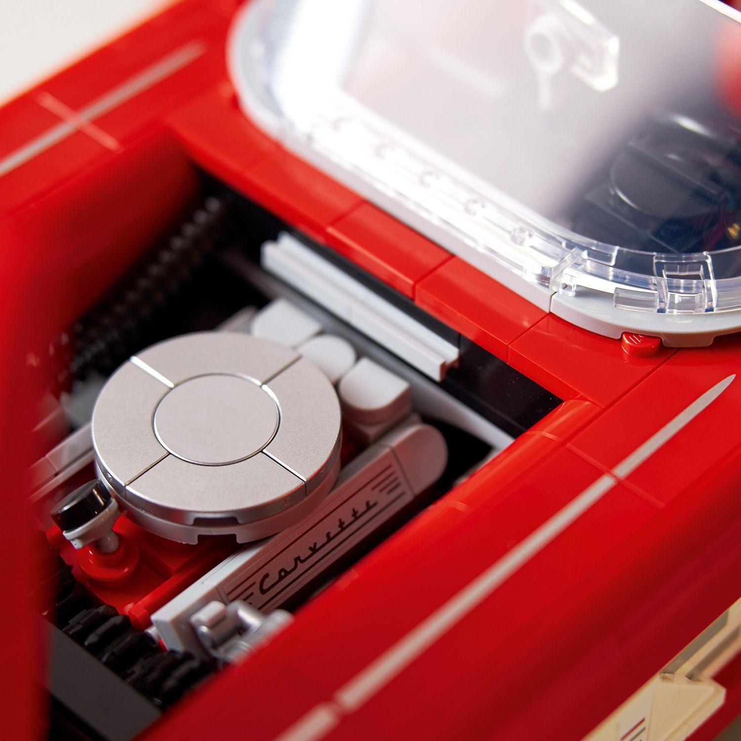 LEGO® Creator Expert - Corvette 10321, 1210 части - eMAG.bg