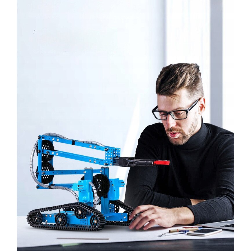 Robot cu telecomanda K1 metalic 2.4 Ghz Manipulator - eMAG.ro