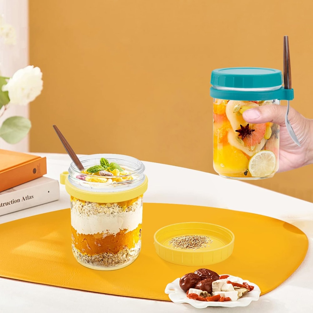 Set 2 pahare cu lingurite, Quasar & Co.®, gradate, to go, pentru mic ...