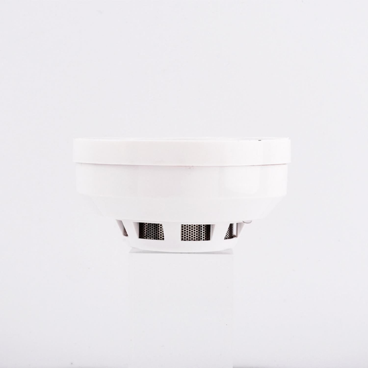 Detector de fum, Lumina/Sunet, Cu fir, Alb - eMAG.ro