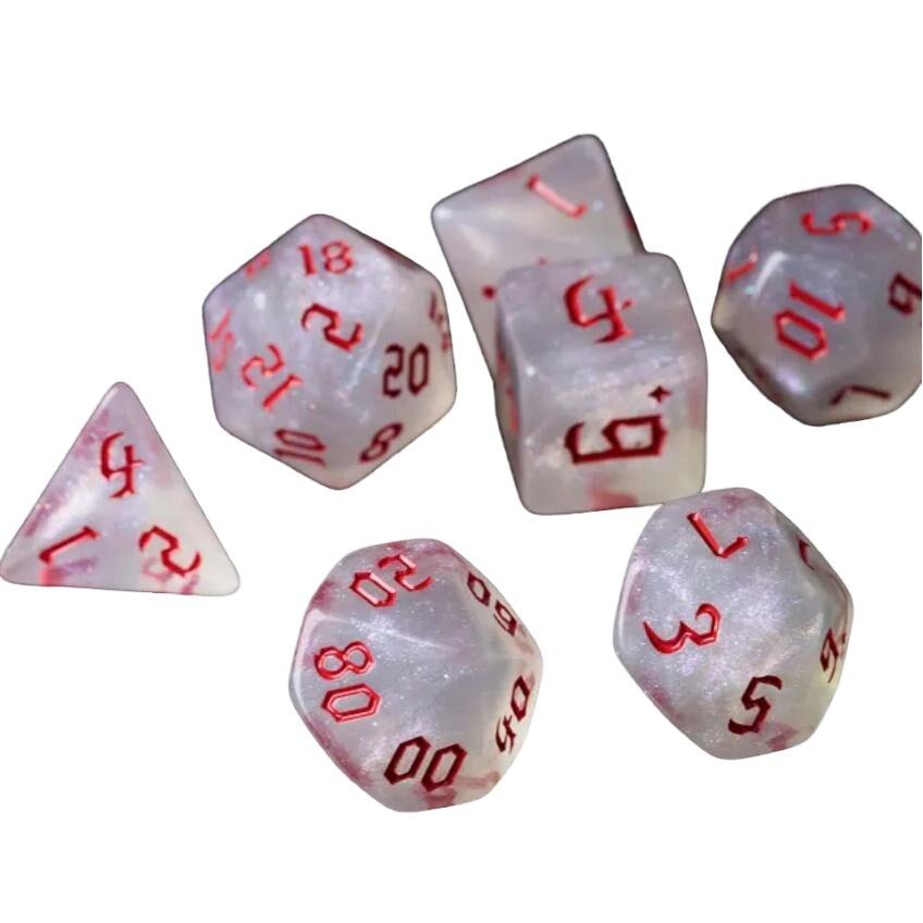 Set 7 zaruri, D&D, Rasina, 16 mm, Transparent/Rosu - eMAG.ro