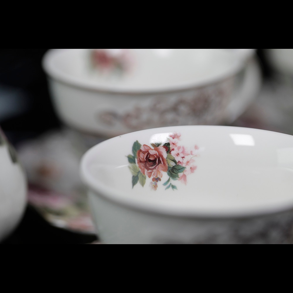 Set de 6 cesti cu 6 farfurioare si zaharnita Malooki, Luxury Collection ...