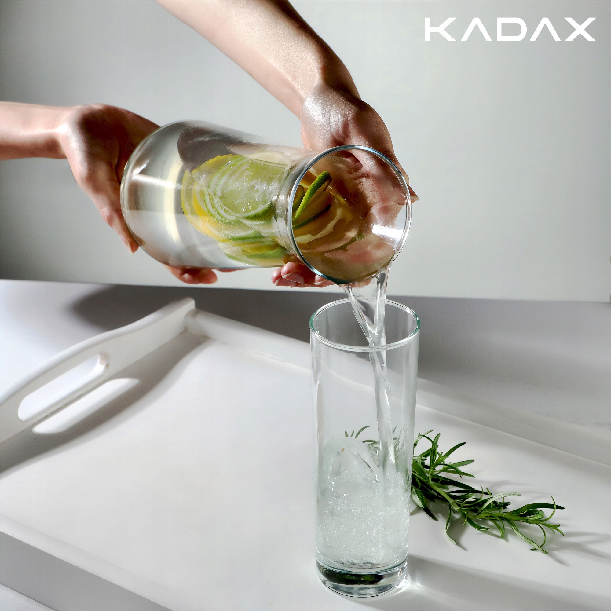 Carafa pentru apa, KADAX, Sticla, 1L, Transparent - eMAG.ro