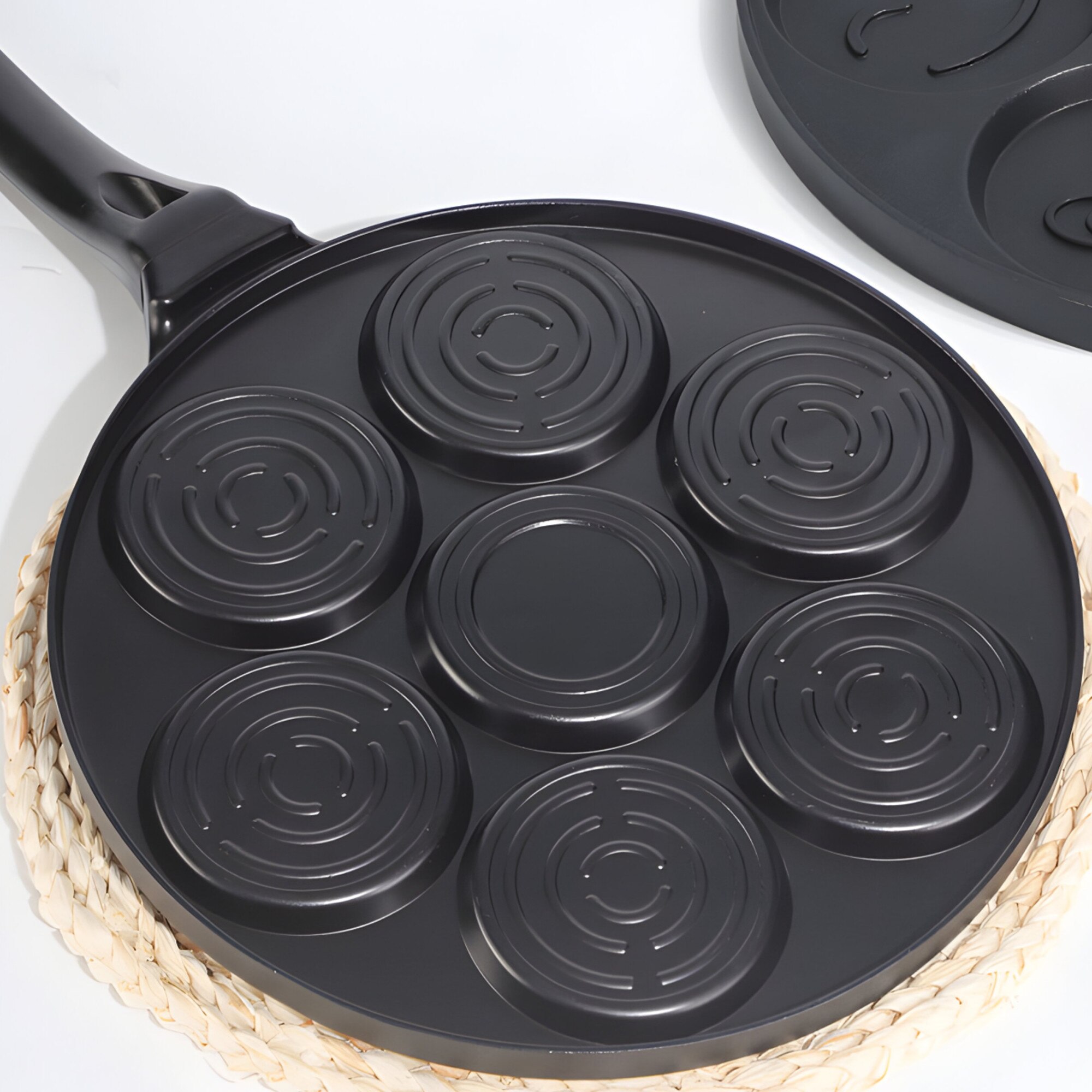 Tigaie pentru clatita cu 7 forme Smile Pancakes, 26,5 cm - eMAG.ro