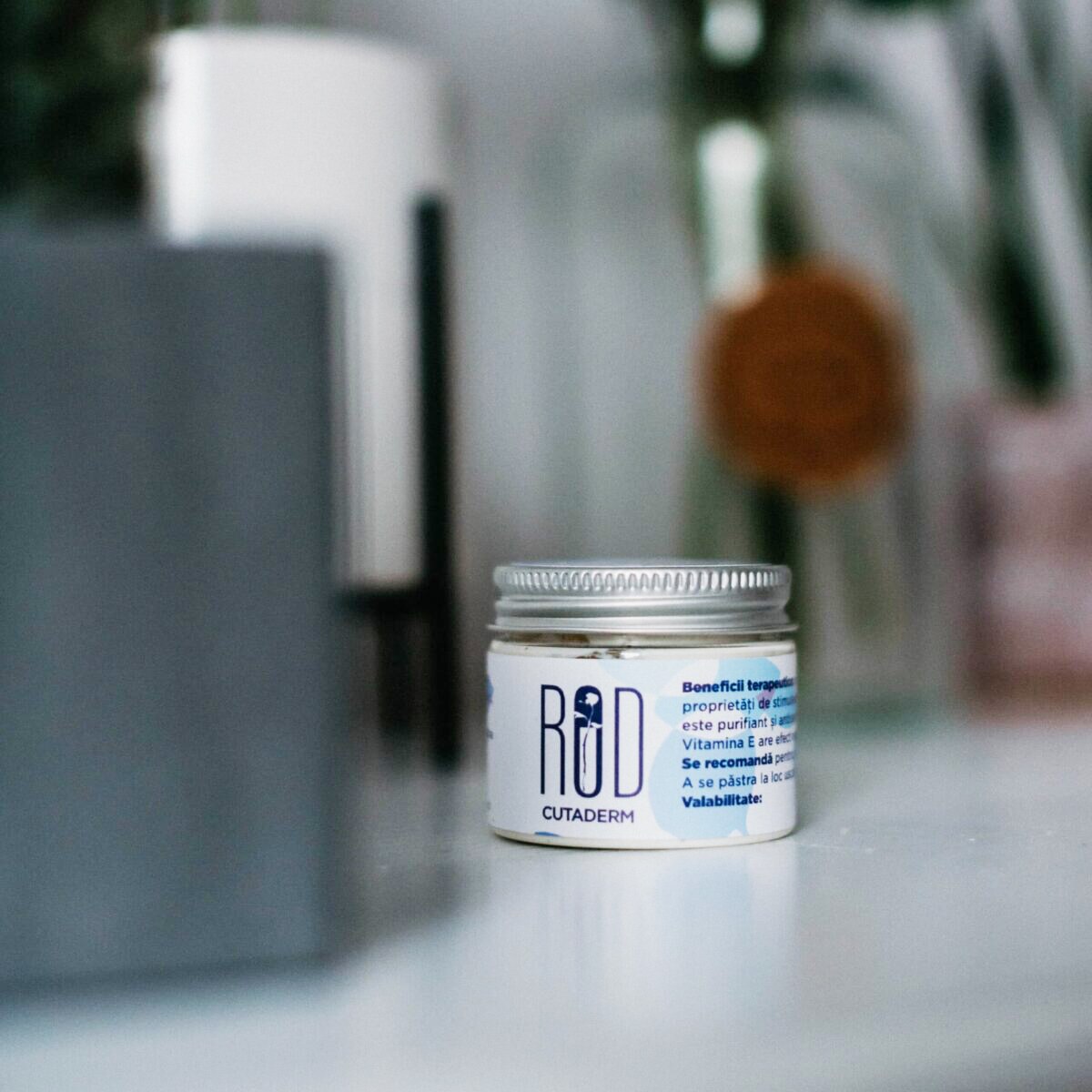 Crema cicatrizanta, ROD Cutaderm, pentru tratarea de rani si afectiuni ...