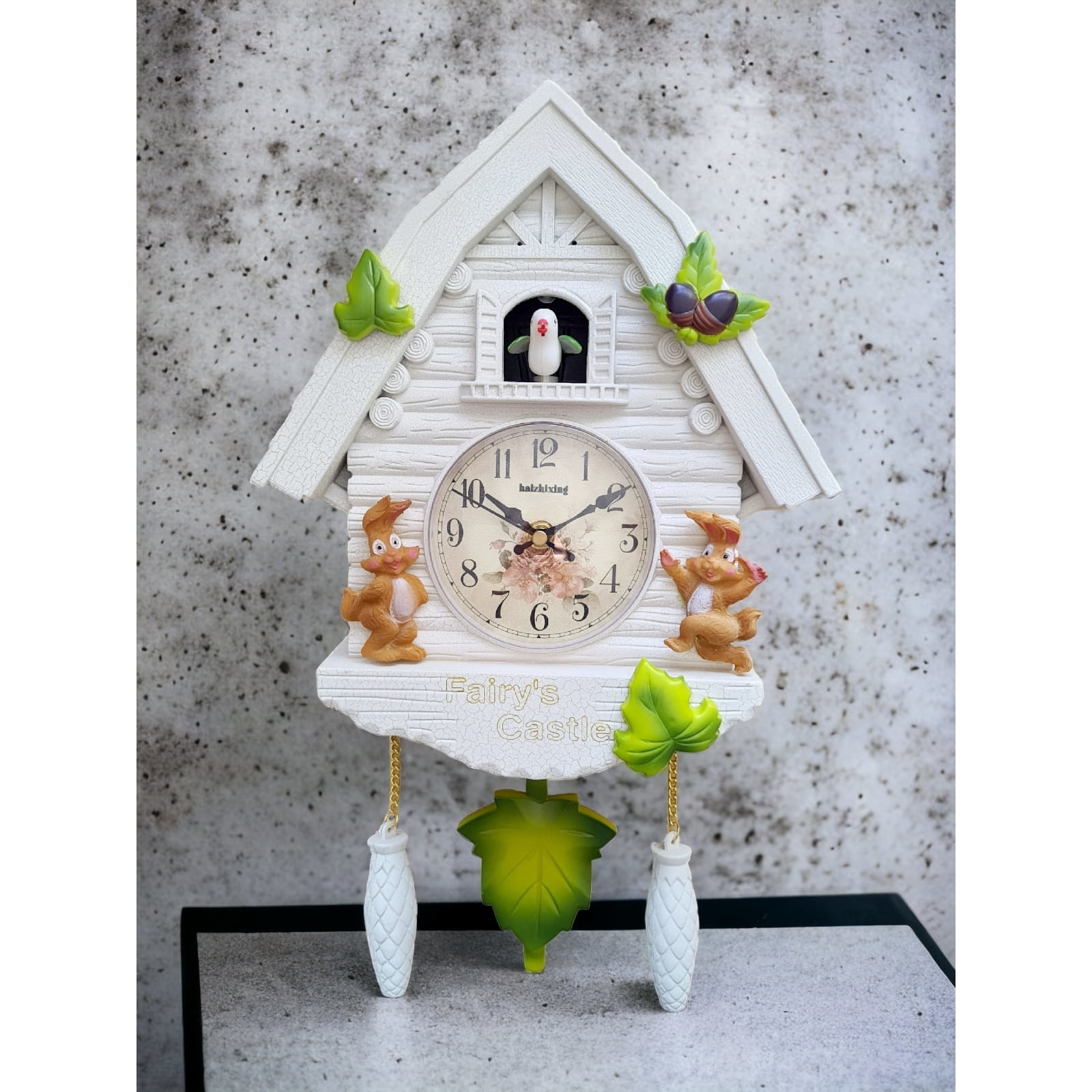 Ceas perete alb cu cuc, 48 cm - eMAG.ro