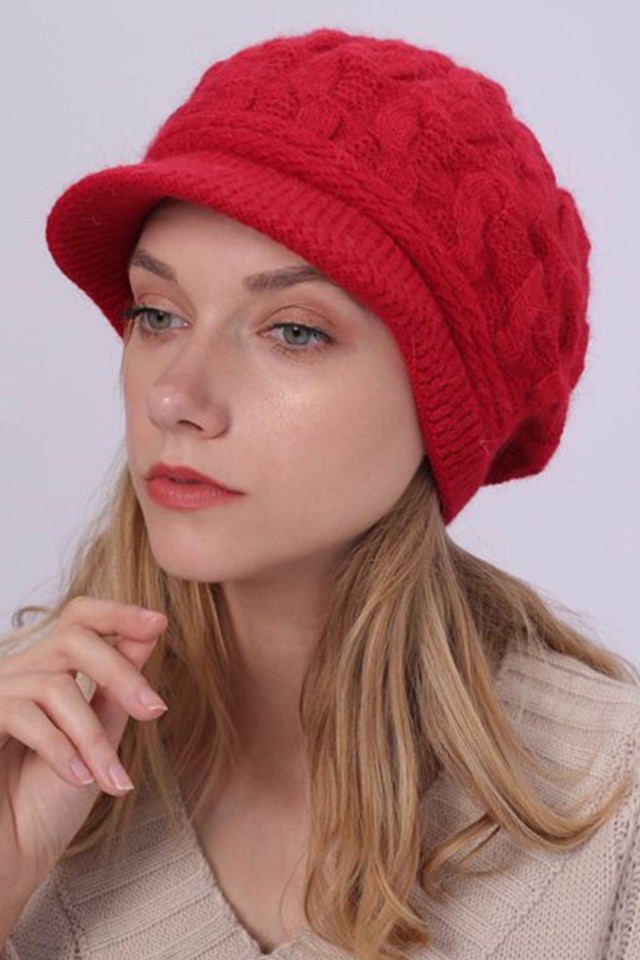 Caciula dama, circumferinta elastica, model cu cozoroc curbat pentru ...