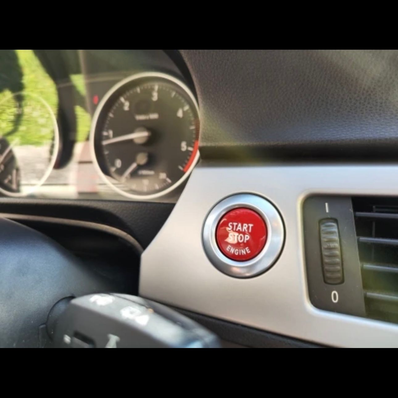 Капачка за бутон Start / Stop, Съвместима с BMW E60 E63 E70 E71 E82 E84 E90 E91 E92 E93, червена ...