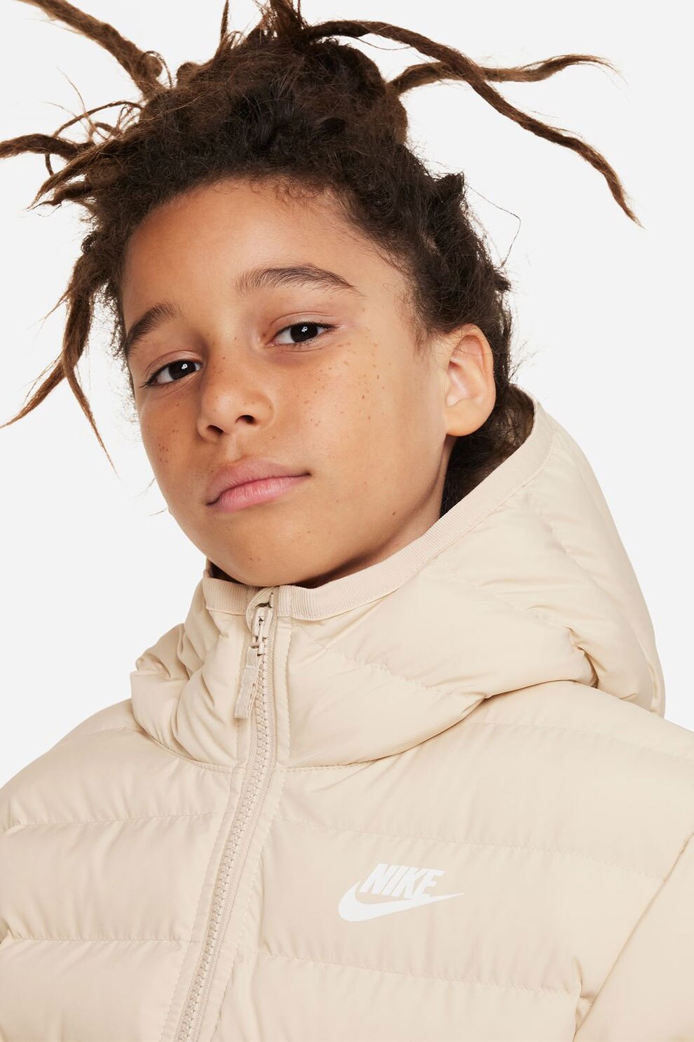 NIKE, Geaca cu gluga si vatelina, Alb fildes, 147-158 CM - eMAG.ro