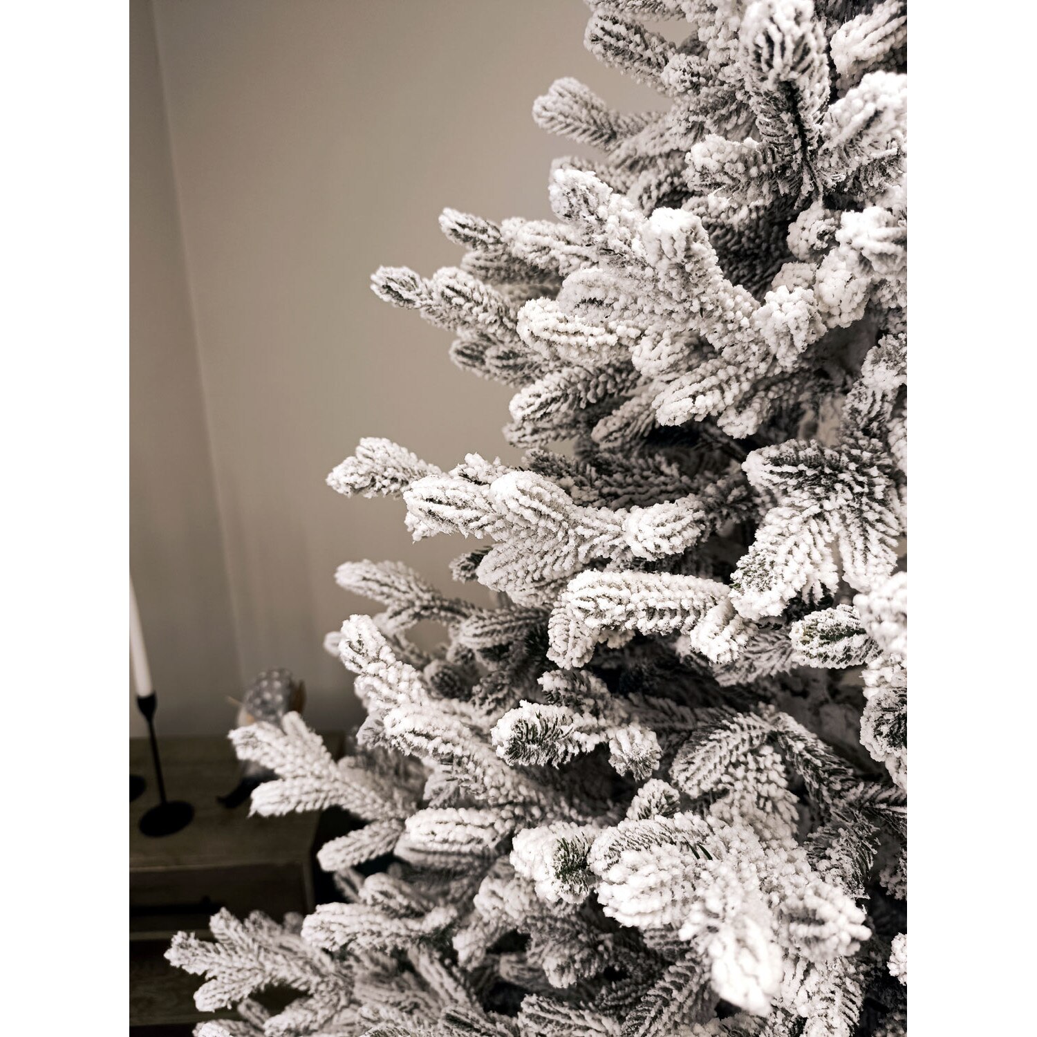 Brad artificial Christmas Deluxe Sersimo, Viena nins, 3D, 180cm - eMAG.ro