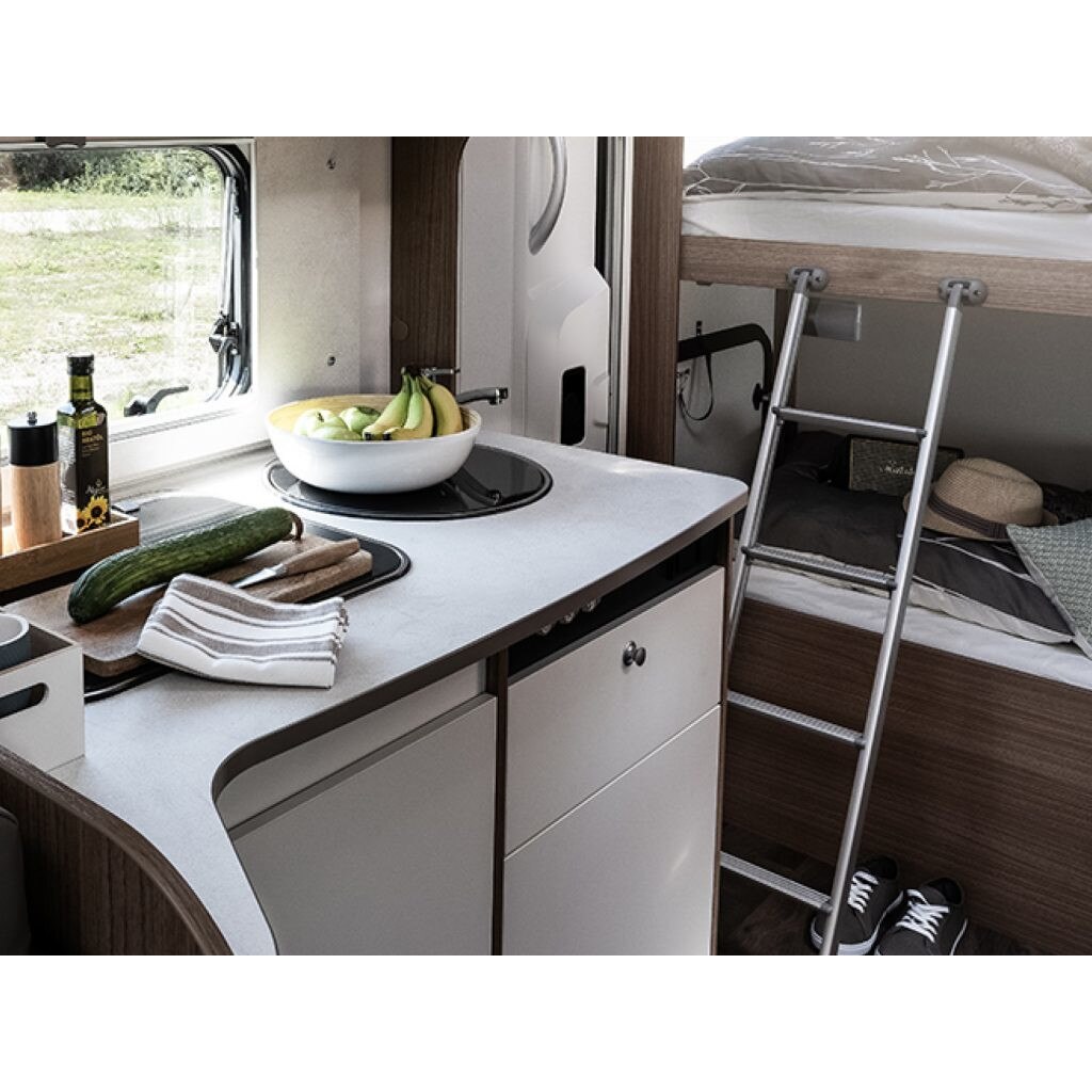 Ваучер за Кемпер под наем Carado A461 за 7 дни за период Висок сезон ...