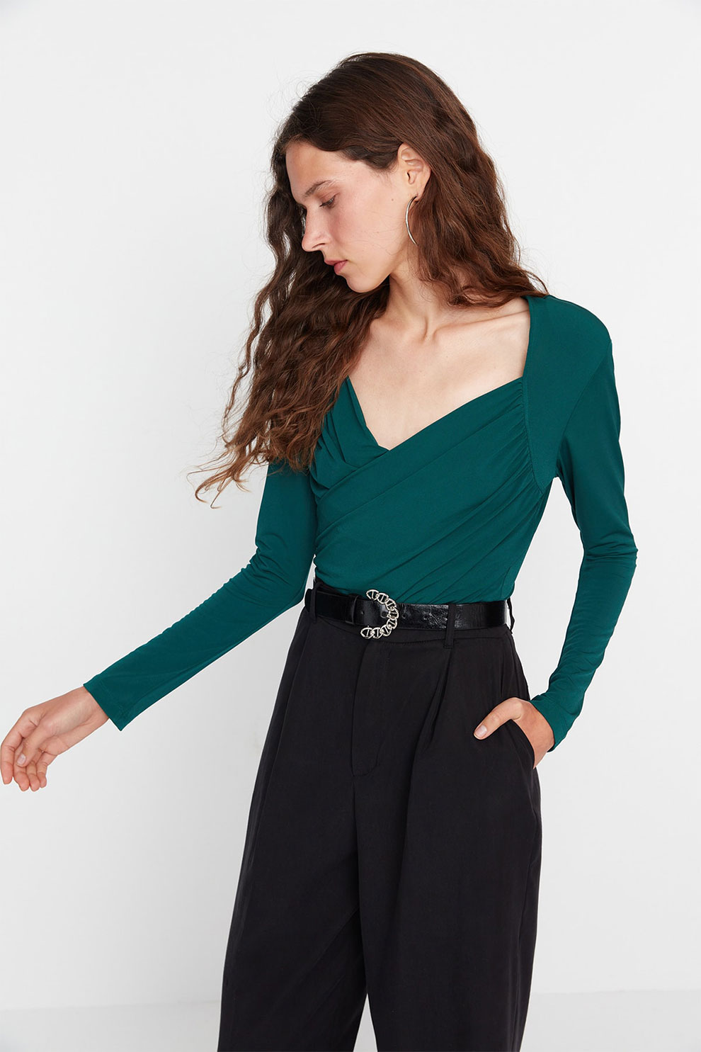 Trendyol, Body slim fit cu model uni si detalii cu fronseuri, Verde ...