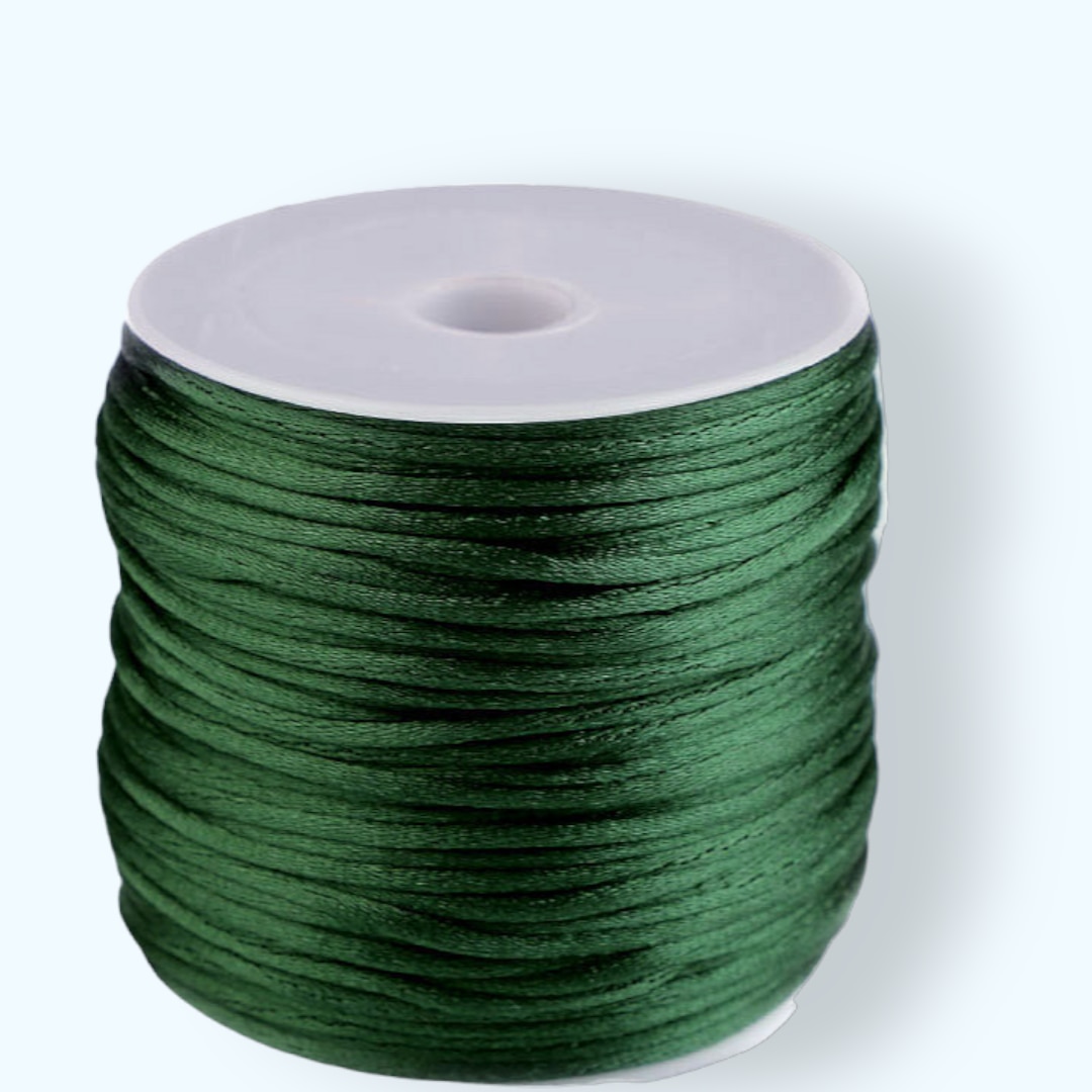 Snur satinat pentru tehnica kumihimo, 27 m, diametru 1 mm, Verde brad ...