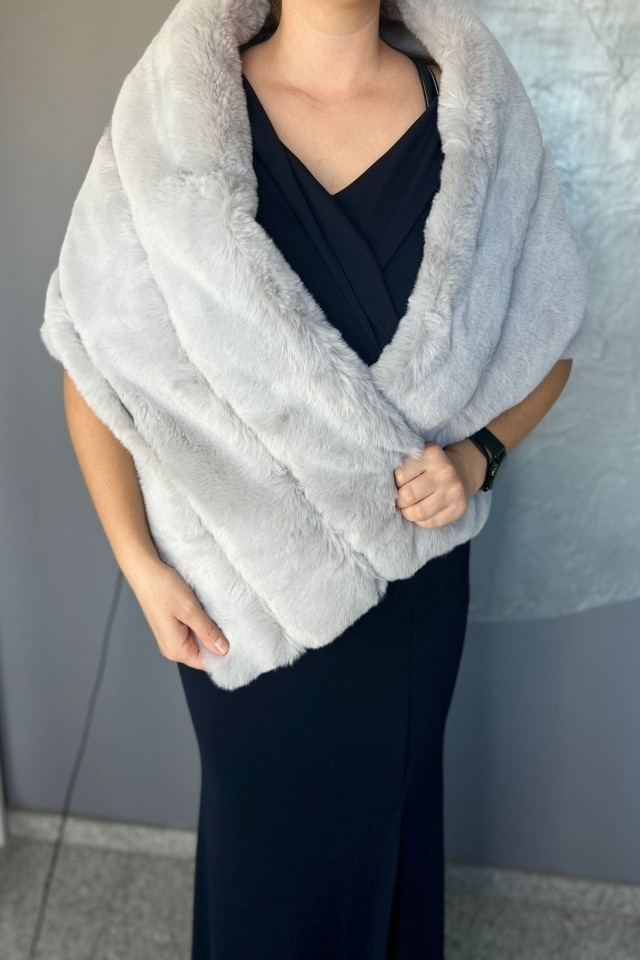 Capa dama blana ecologica model lung, Gri, One Size INTL - eMAG.ro