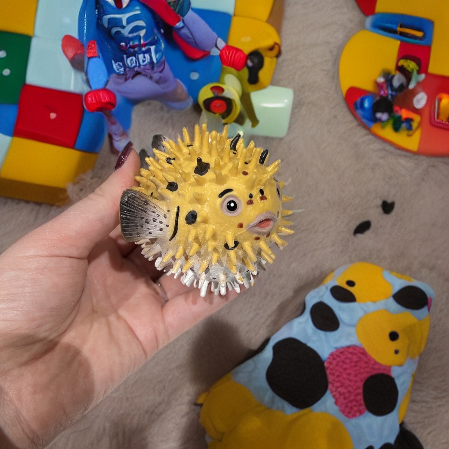 Figurina, din plastic, Pestele balon, 10 x 9 x 7 cm - eMAG.ro