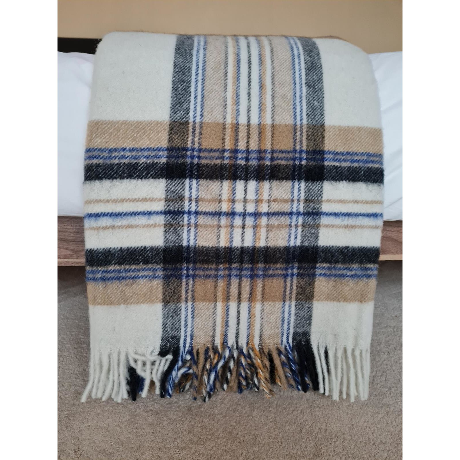 Patura de lana cu franjuri, 160x200 cm, Carouri, Multicolor - eMAG.ro