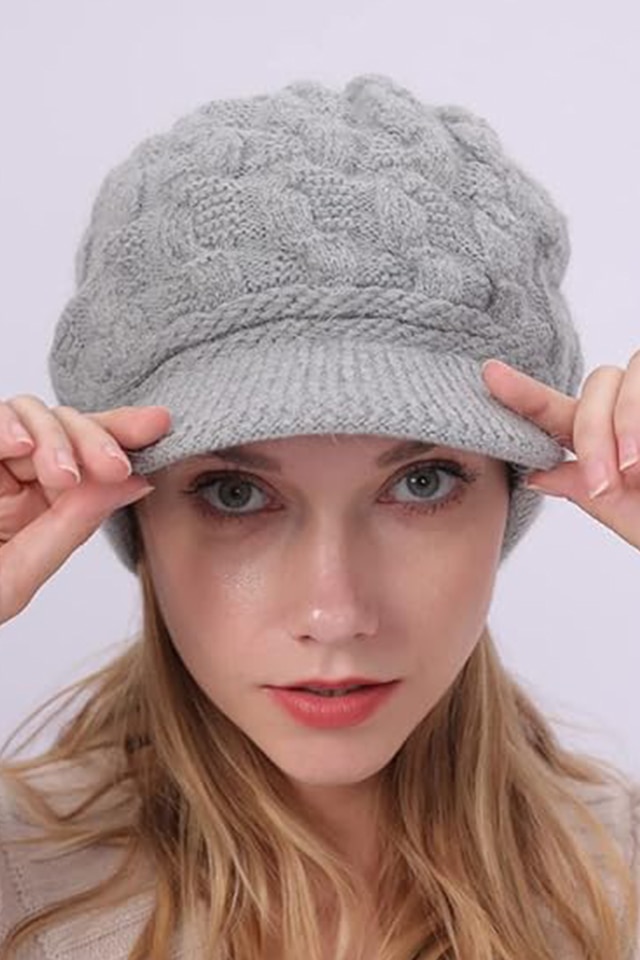 Caciula dama, circumferinta elastica, model cu cozoroc curbat pentru ...