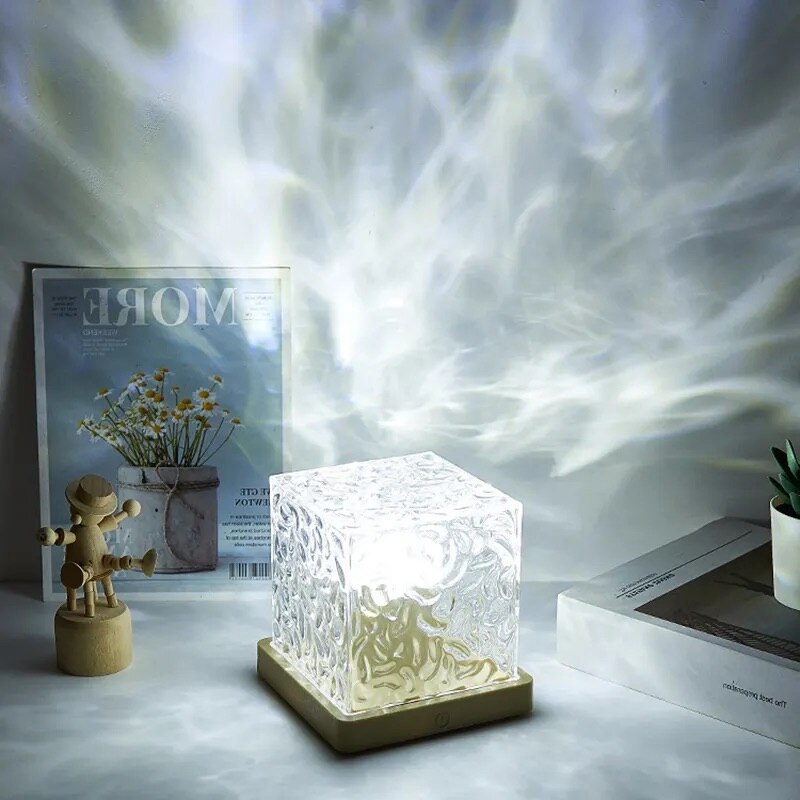 Lampa ambientala Crystal Cube LED 3 Culori cu Efect de Valuri, Control ...