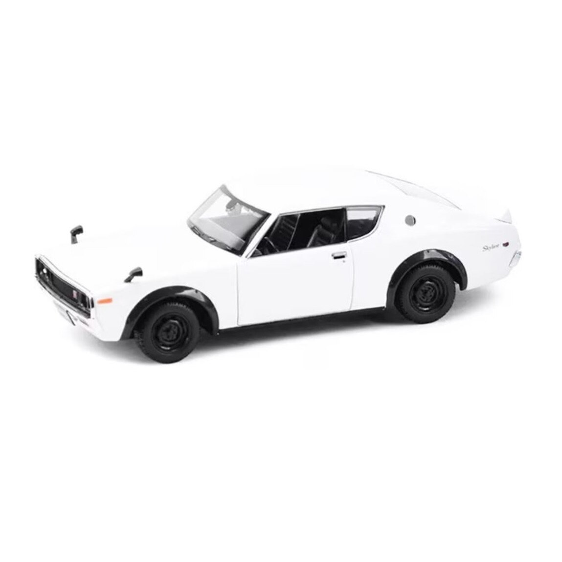 Macheta Nissan Skyline, 2000GT R, 1973, 1:24 - eMAG.ro