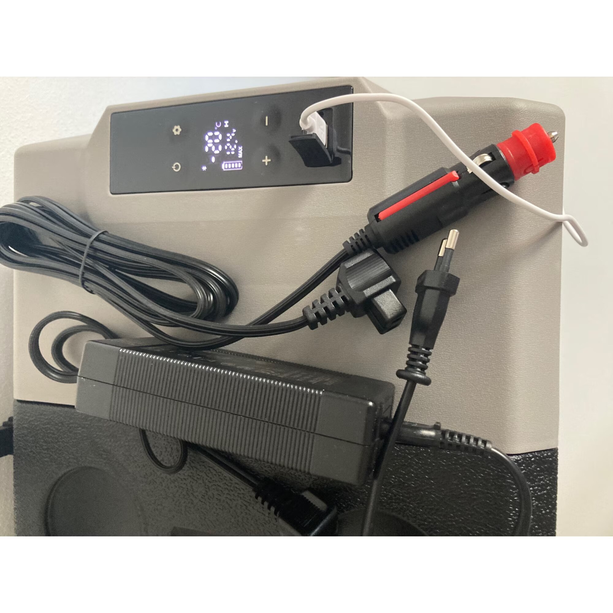 Автомобилен хладилник Alpicool CX30, Компресор LG, 30 л, Тип количка ...