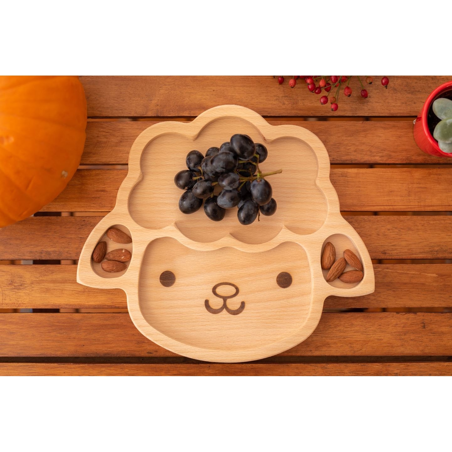 Platou din lemn pentru copii, forma Miel, Fag natur - eMAG.ro