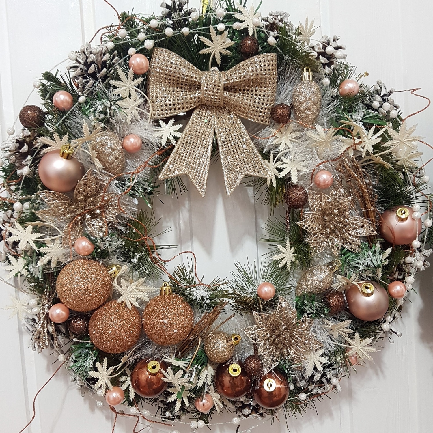 Coronita eleganta de Craciun Medaya®, 45 cm, brad artificial nins ...