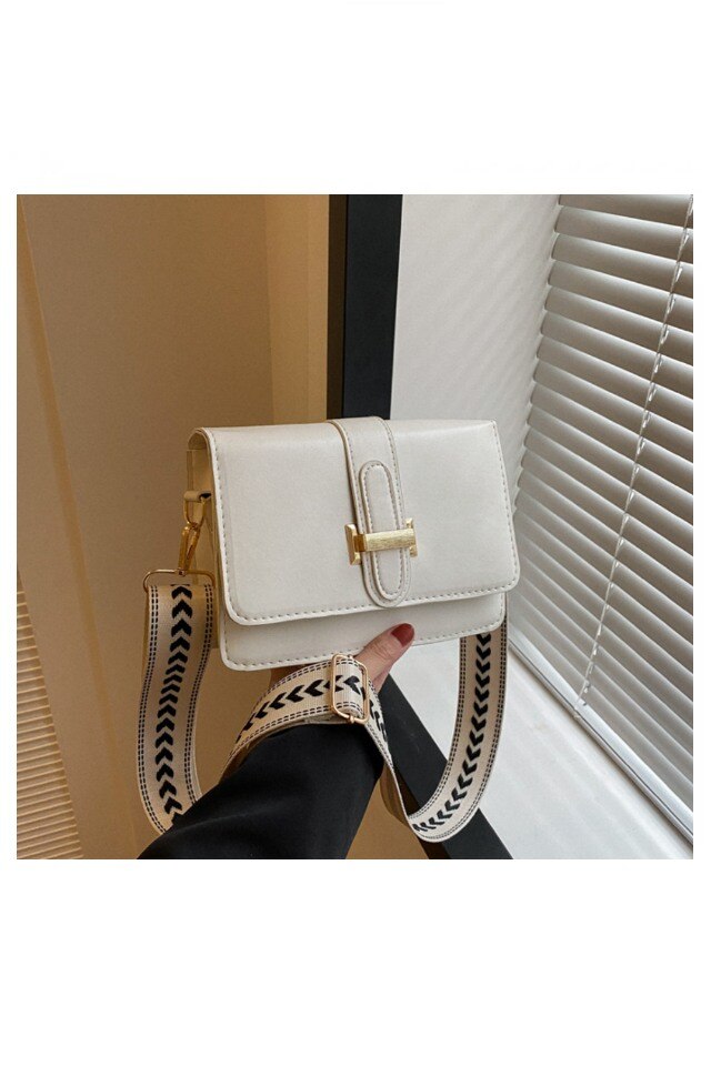 Geanta de dama Herra alba din piele ecologica cu bareta textila ...