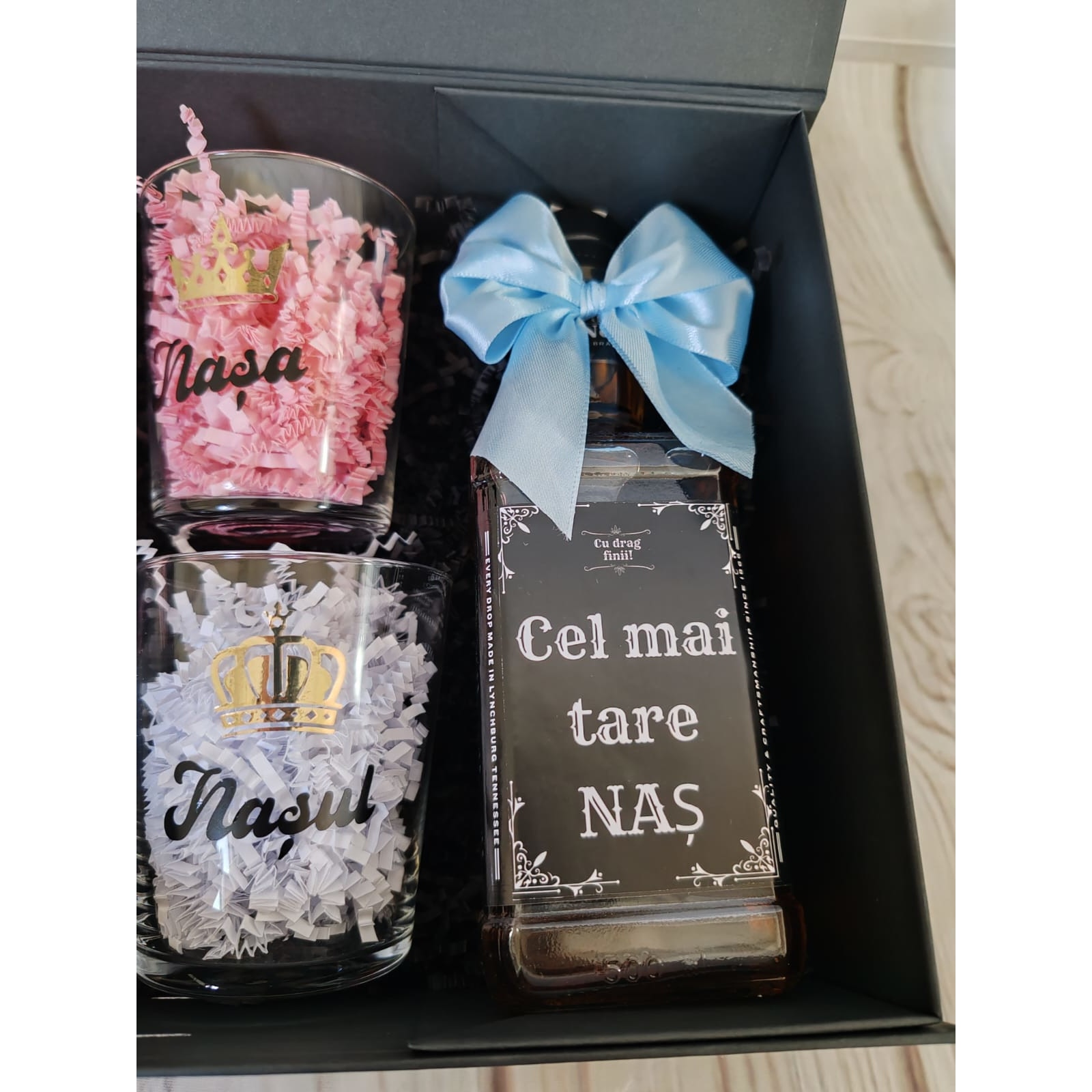 Cutie pentru nasi personalizata - eMAG.ro