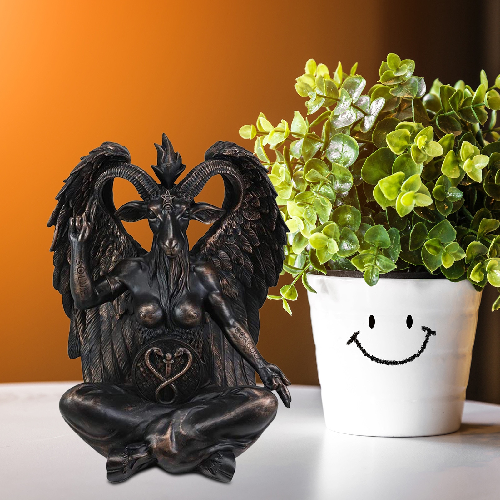 Statuie Satanica Capra Baphomet, Sunmostar, Rasina, 16x14x5 cm - eMAG.ro