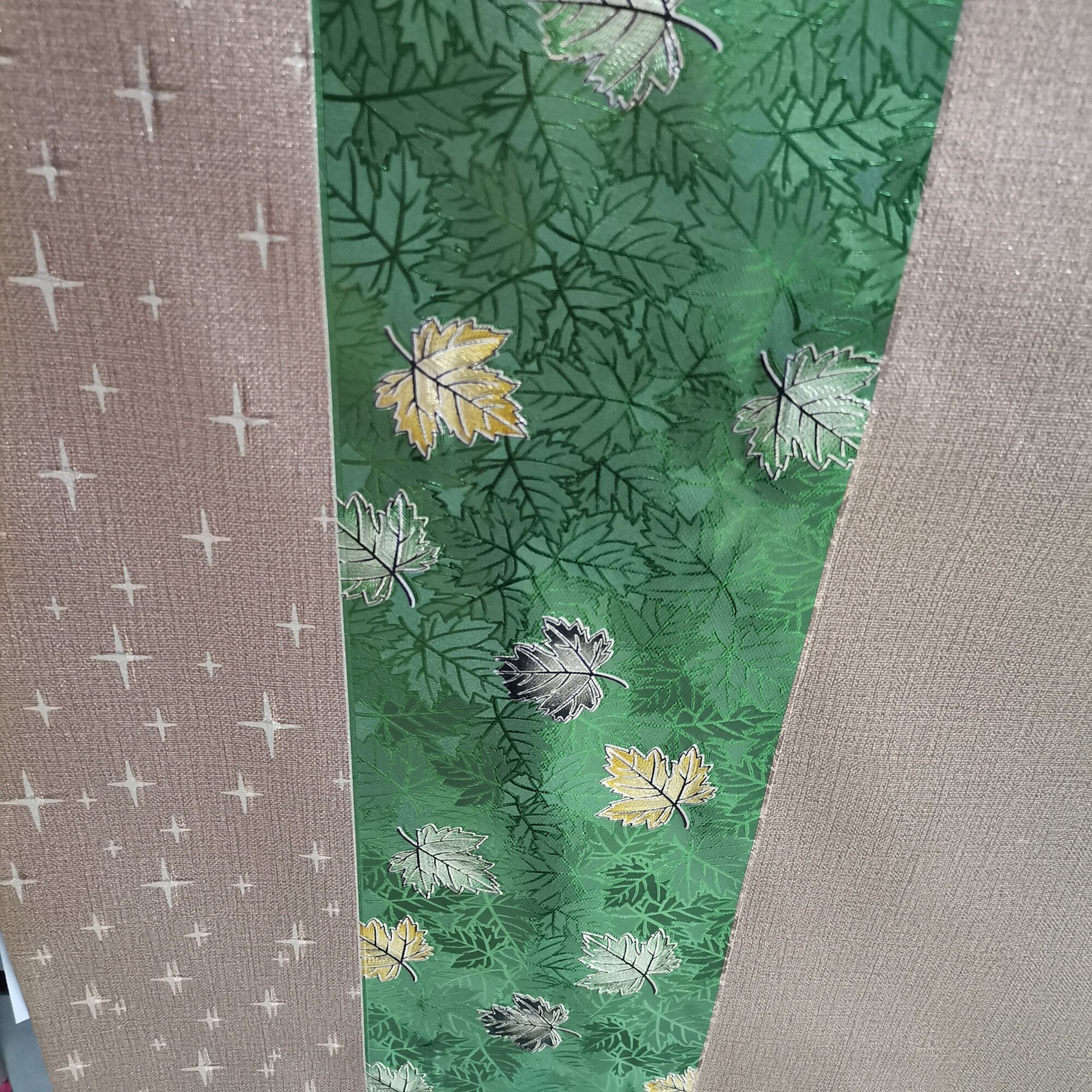 Musama, lucioasa, auriu, verde, latime 1.40 cm - eMAG.ro