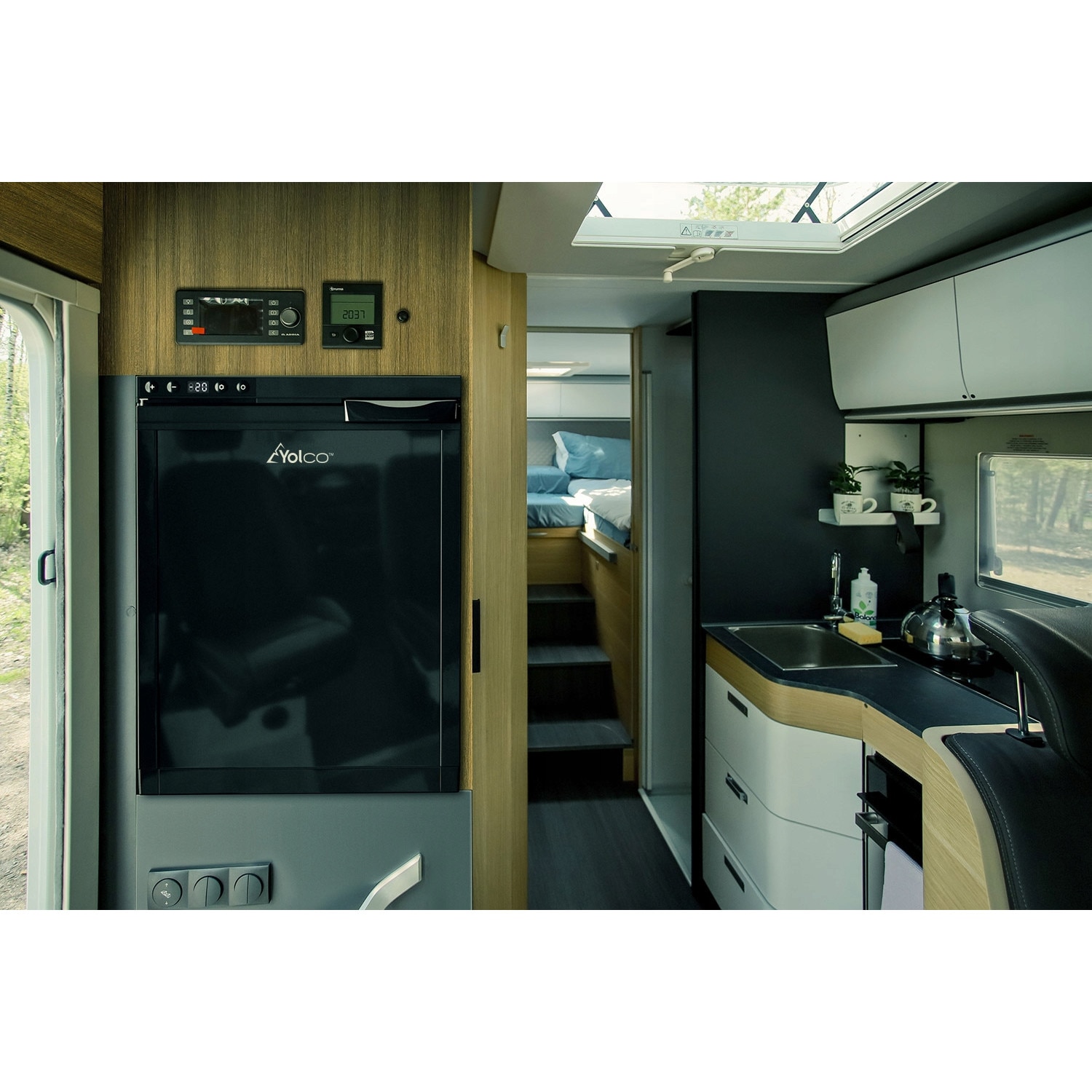 Frigider cu compresor incorporat pentru montaj in autocaravan 50l - eMAG.ro