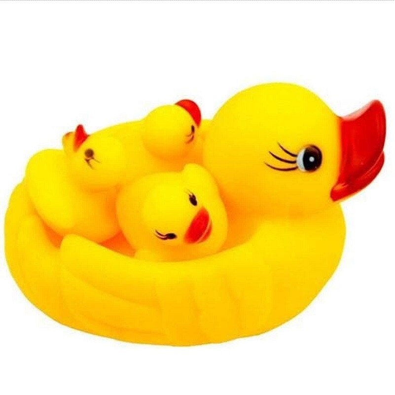 Set 4 ratuste de plastic pentru baie, mama si 3 pui - eMAG.ro