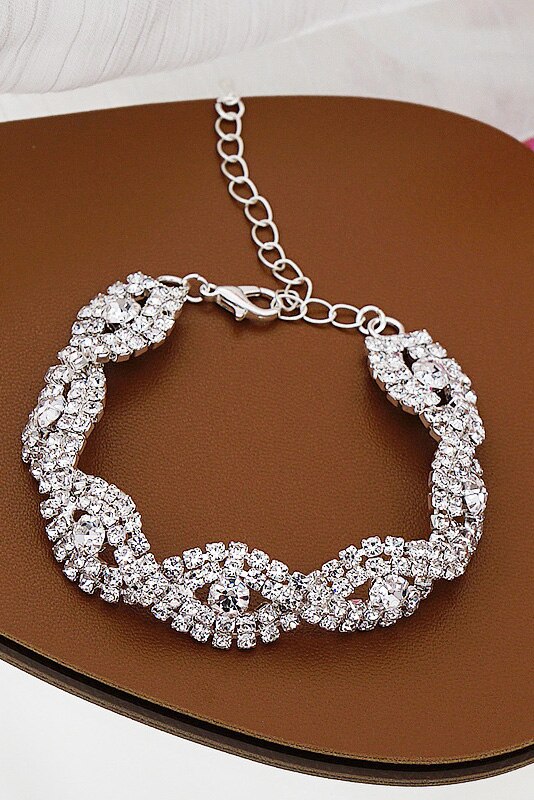 Set bijuterii dama, Vaxiuja, colier si cercei si bratara, pietre ...