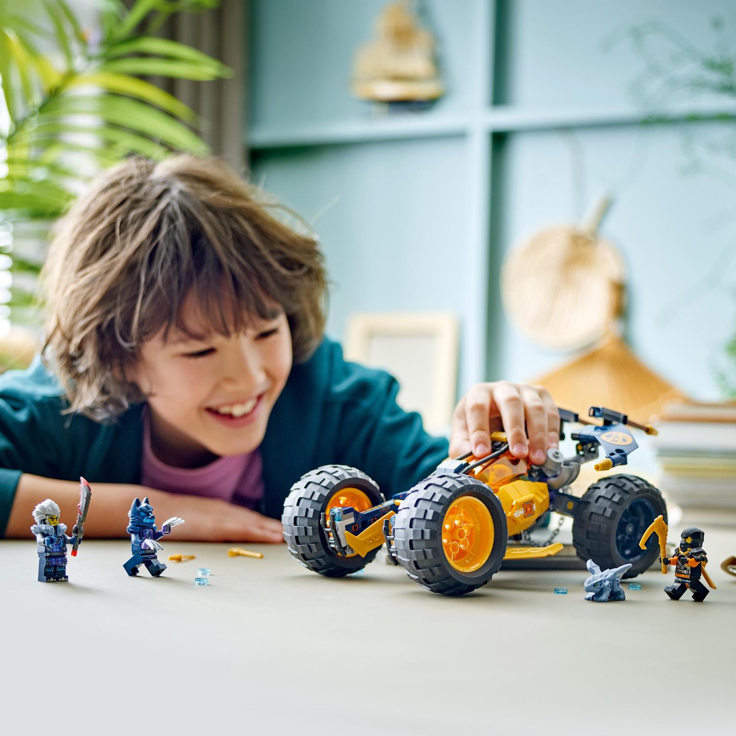 LEGO® NINJAGO® - Terrain Vehicle на Arin's Ninja 71811, 267 части - eMAG.bg