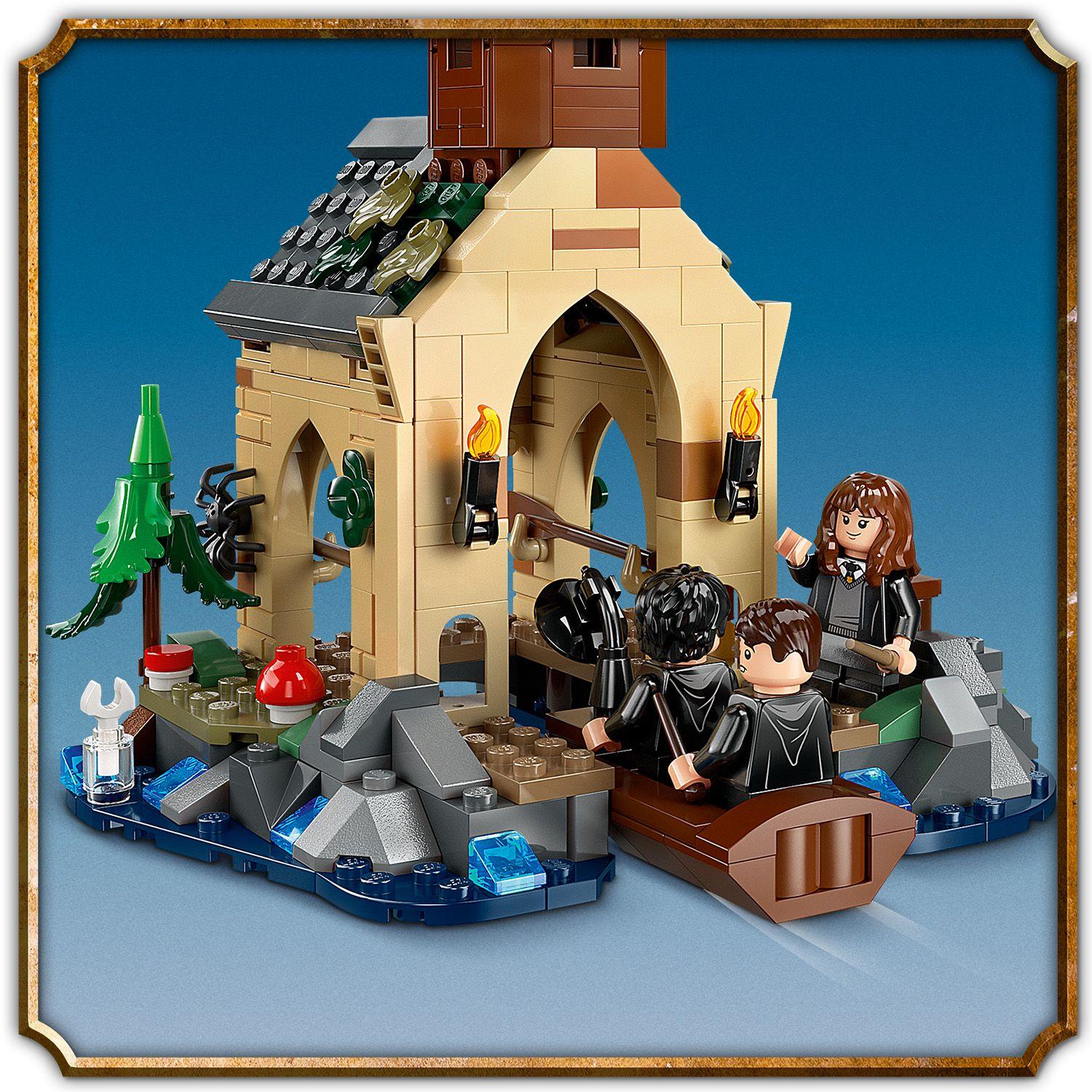 LEGO® Harry Potter™ - Hangar pentru barci la castelul Hogwarts™ 76426 ...