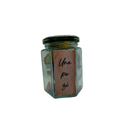 Borcan cu biletele "Motive de pozitivitate", 30 ravase de hartie - eMAG.ro