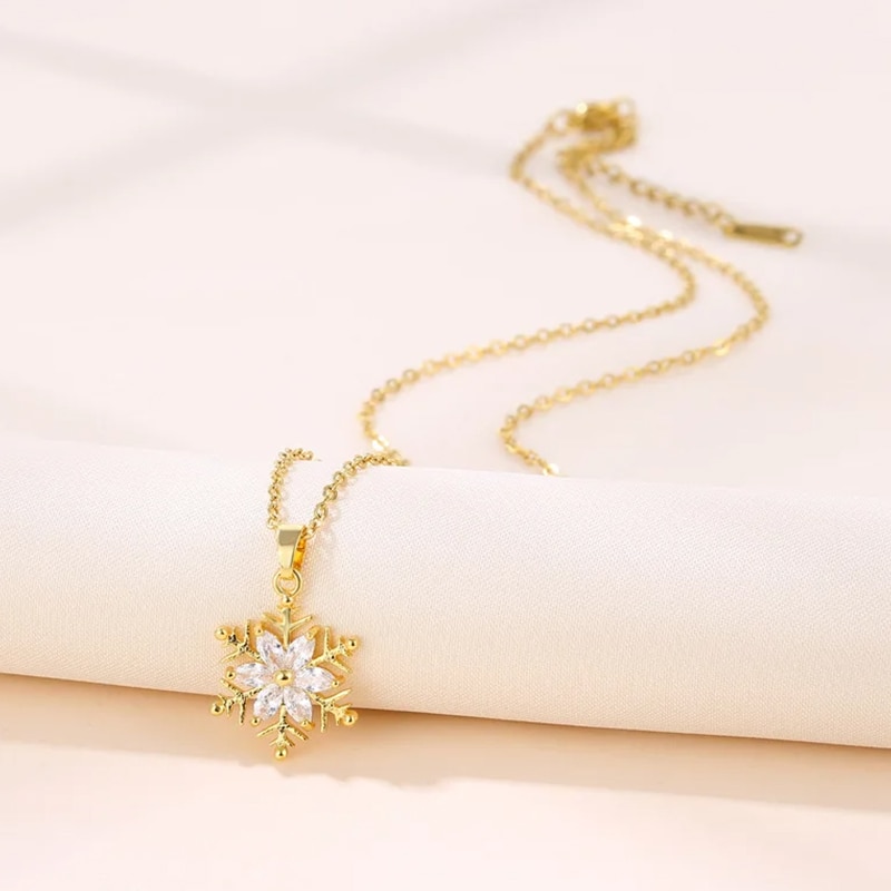 Lant dama cu pandantiv, model cu fulg de zapada, tematica iarna de basm ...