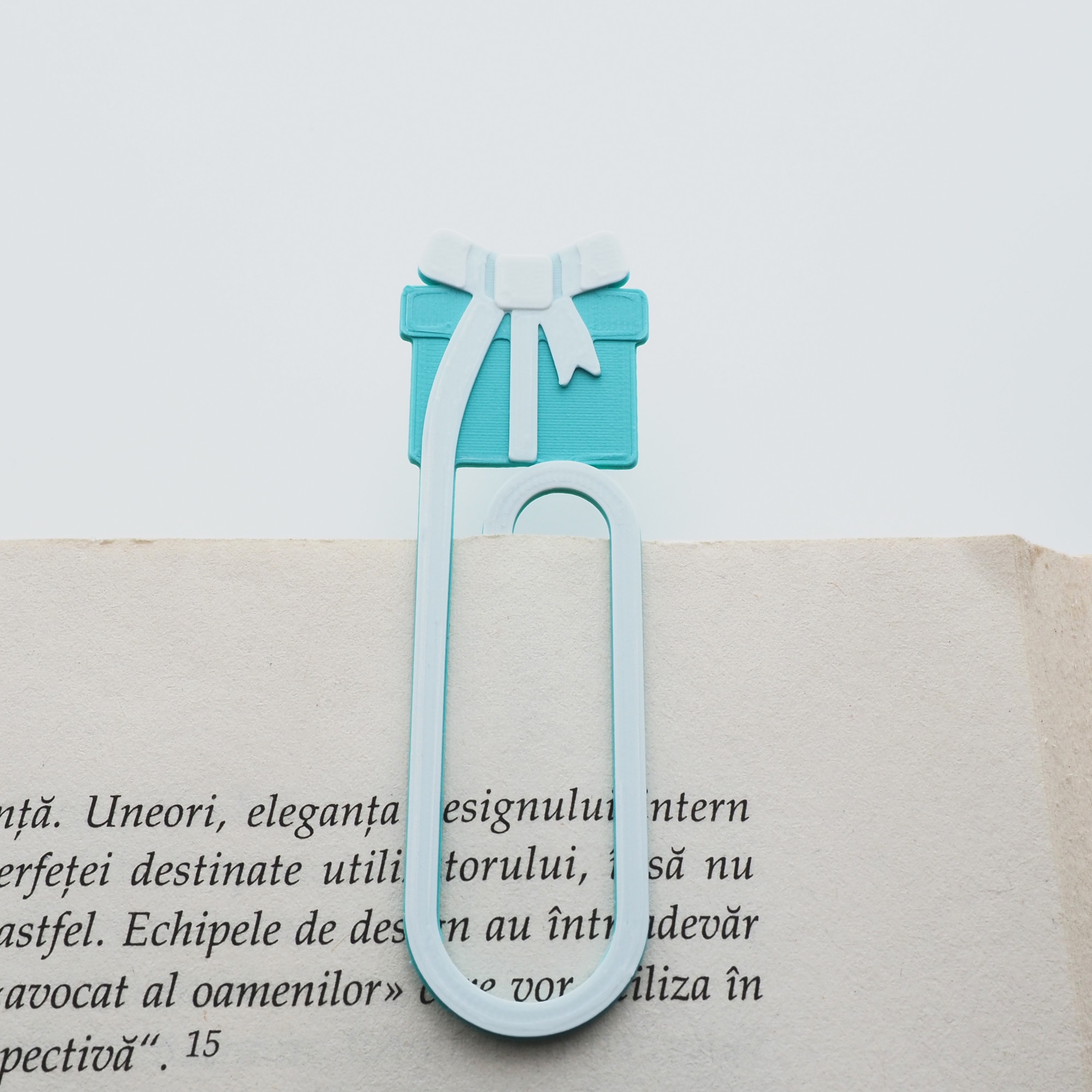 Semn carte - Celebration - Cadou 70x30mm - eMAG.ro