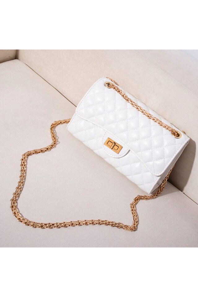 Geanta de umar eleganta, matlasata, cu lantisor metalic Alb - eMAG.ro