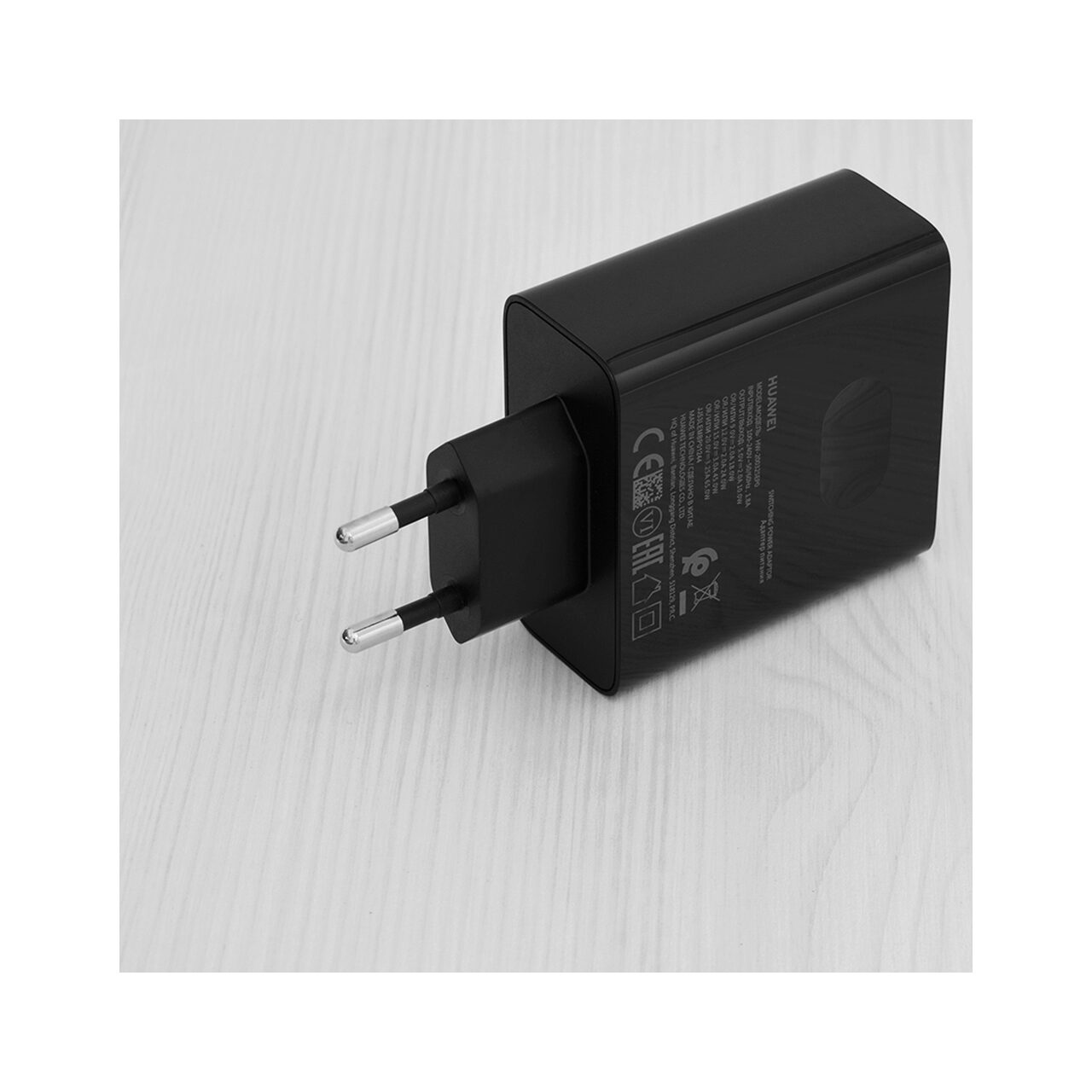 Зарядно устройство с контакт Type-C, 65W Huawei HW-200325EP0, черно ...