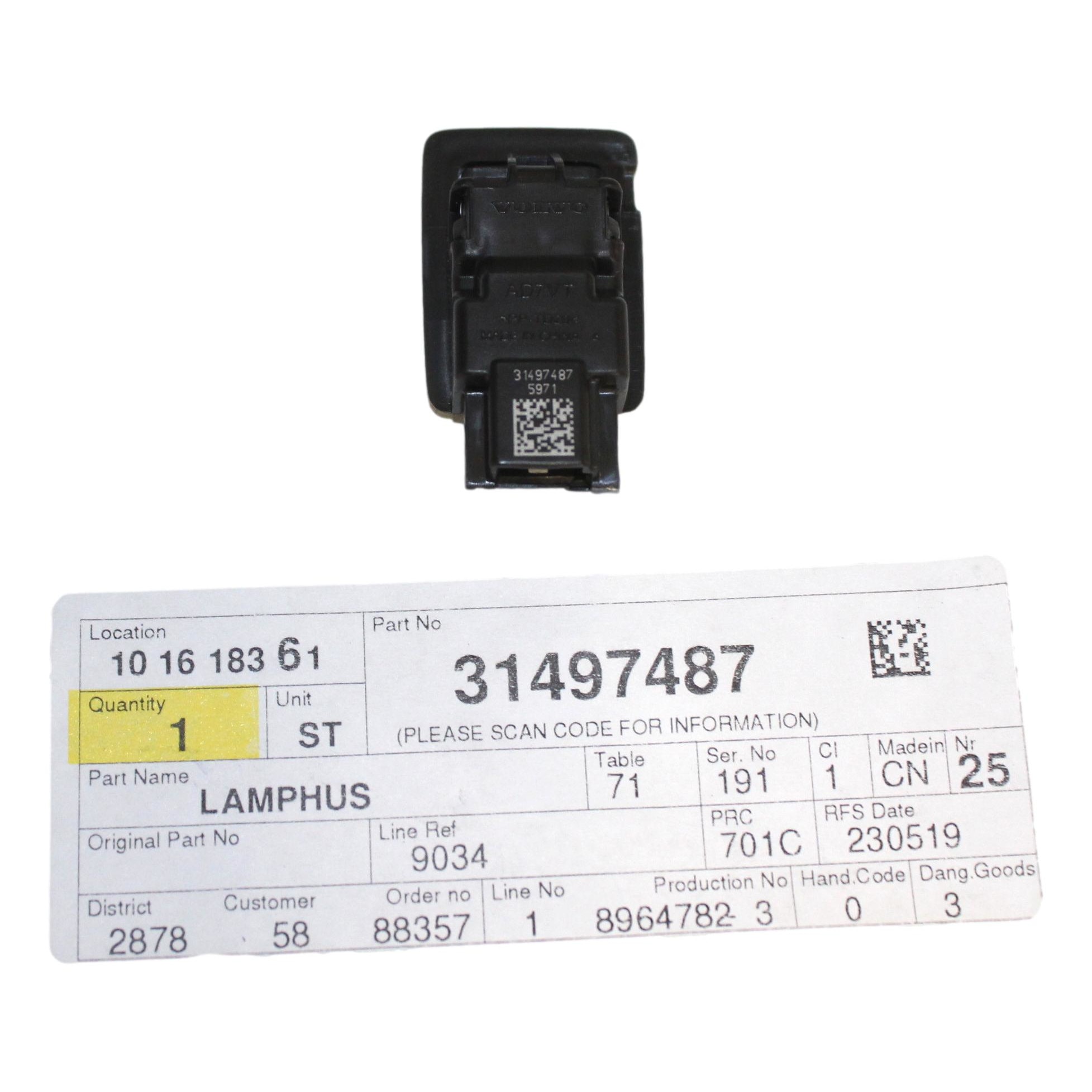 Lampa panou usi fata VOLVO XC40, Volvo, Negru - eMAG.ro